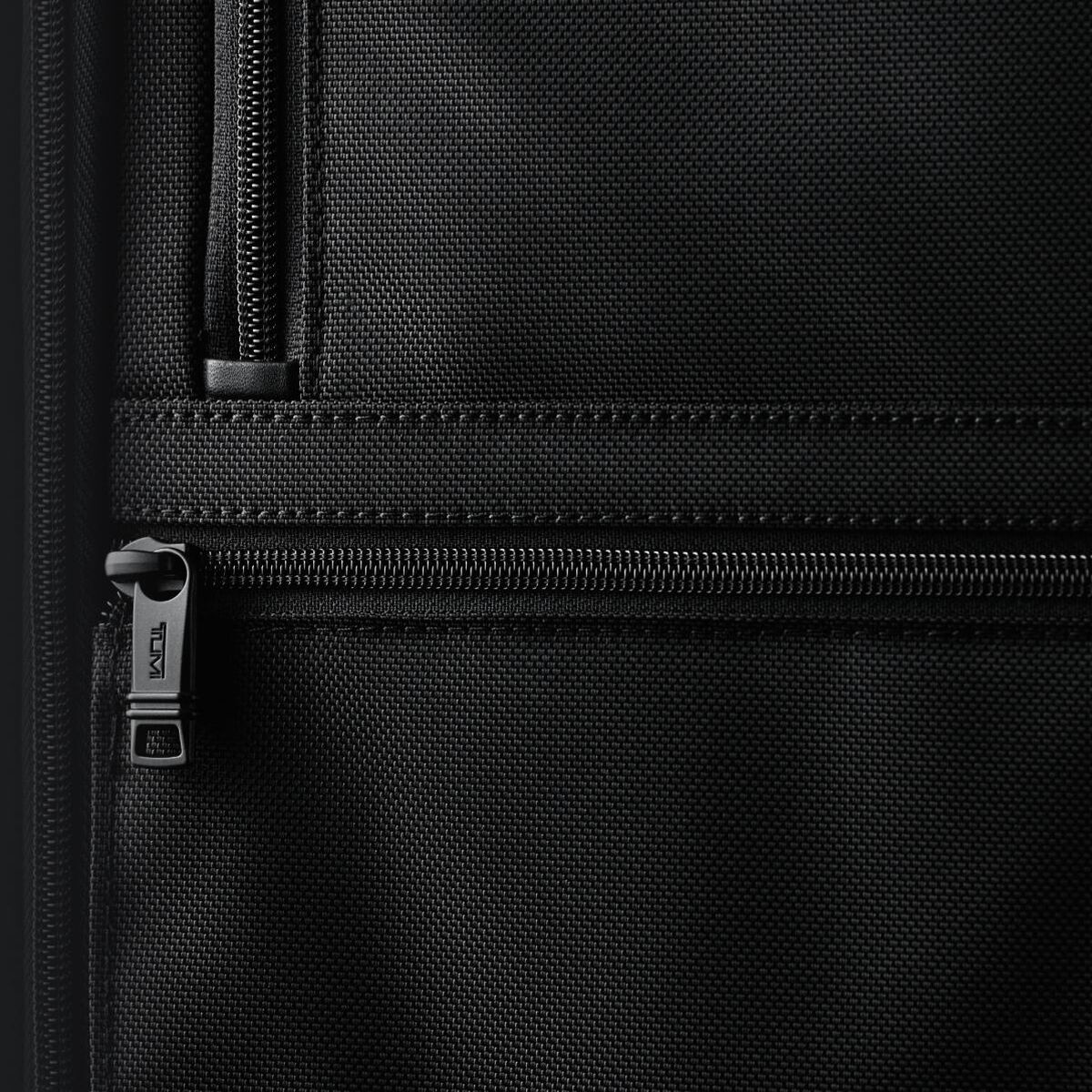 Alpha 3 Tall Expandable Wheeled Duffel 86,5 cm | TUMI Germany